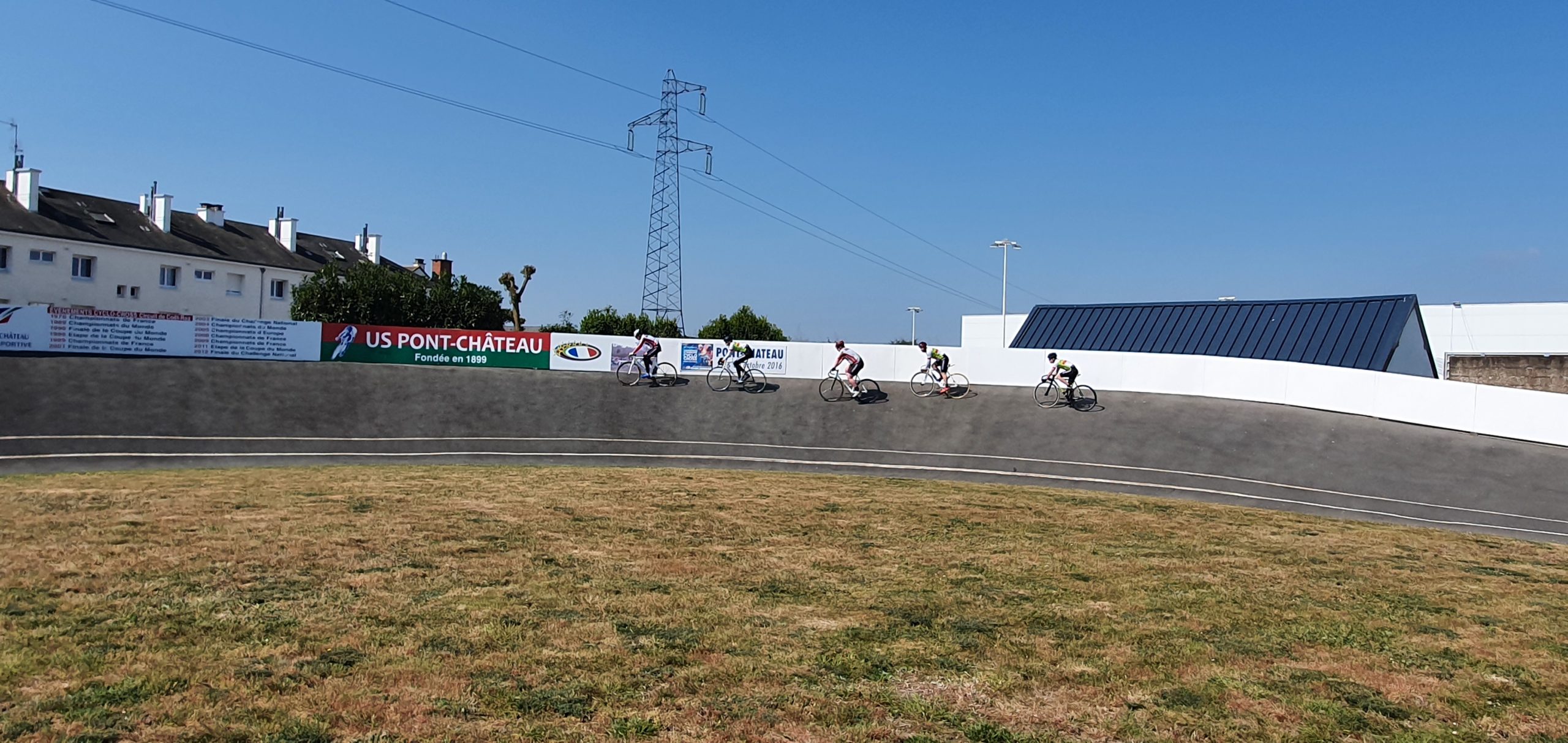 Le plaisir de retrouver le vélodrome de l'USP ! - uspontchateau